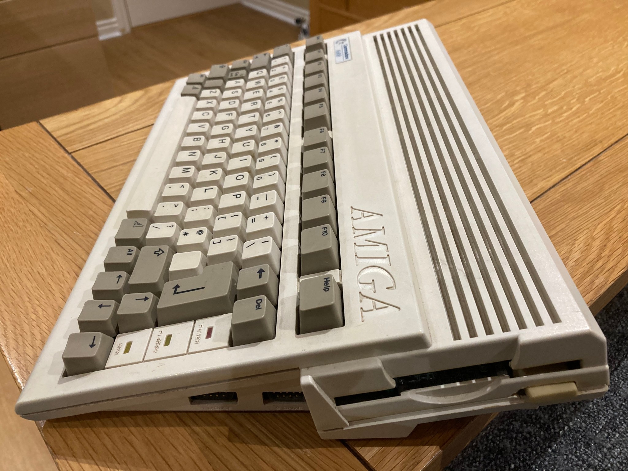 Amiga 600 Restoration & Upgrades – Adam's Vintage Computer Restorations