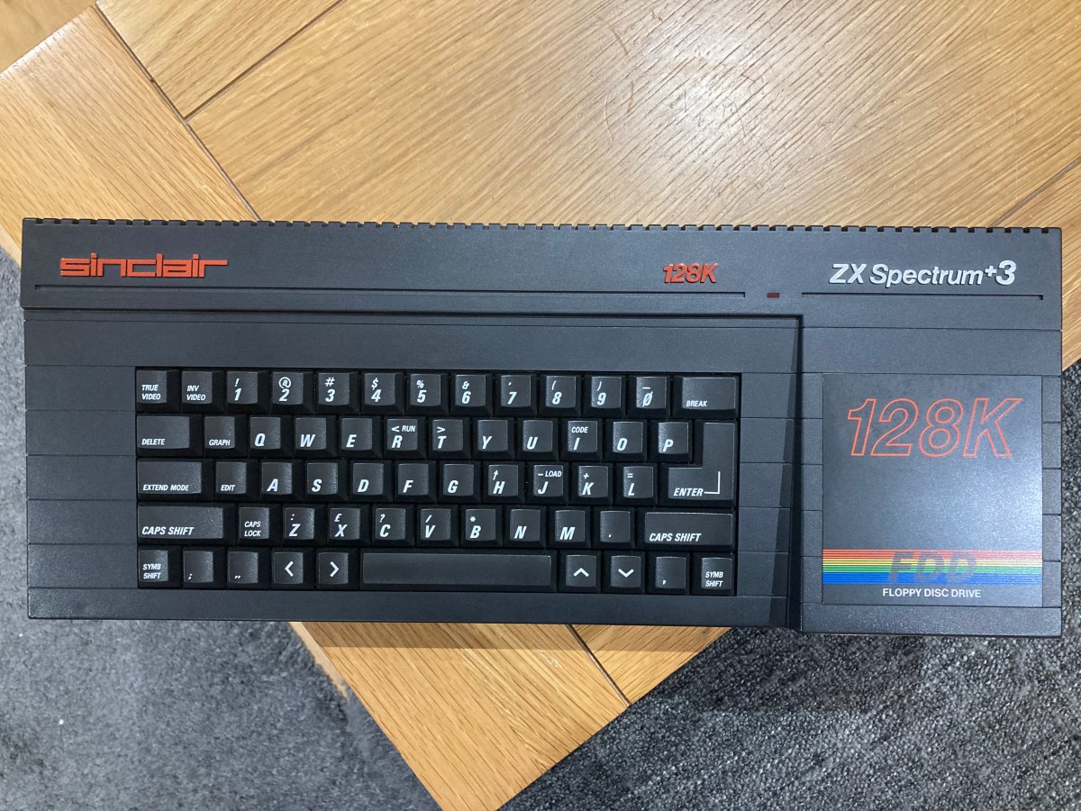 Sinclair ZX Spectrum 128k+3 Restoration – Adam's Vintage Computer ...