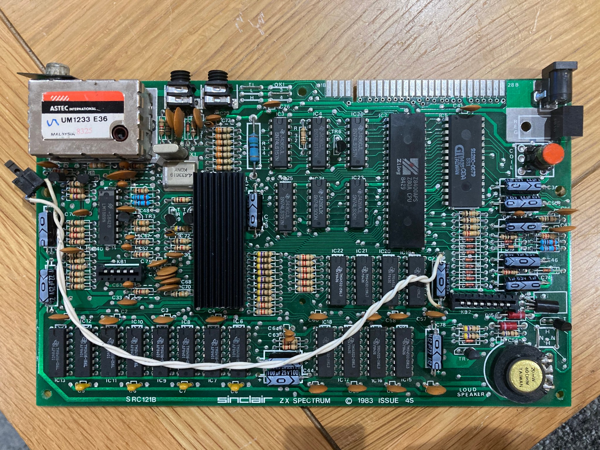 Sinclair ZX Spectrum 48k+ Restoration – Adam's Vintage Computer ...