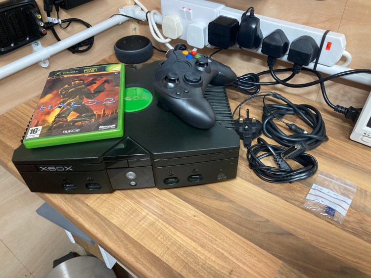 Microsoft Xbox (Original) Repair & Restoration – Adam's Vintage ...