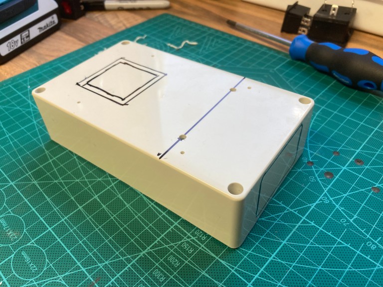 Building a Dim-Bulb Tester for Vintage Radios & TVs – Adam's Vintage ...