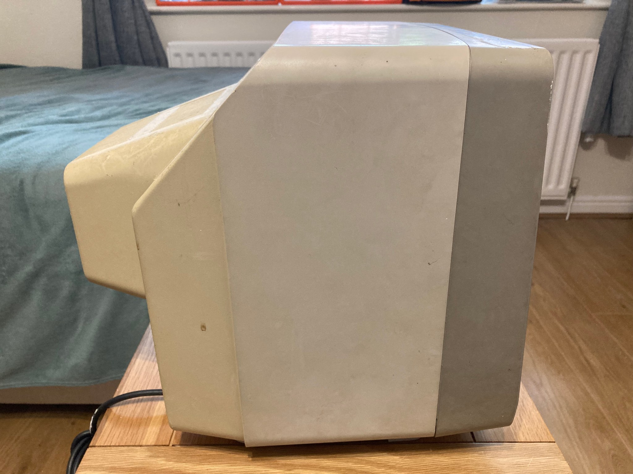 1987 Commodore 1901 CRT Monitor Repair, Modification, & Restoration ...