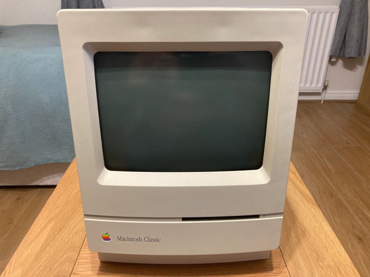 Making & Using BlueSCSI SD Card Adapters for Vintage Apple Macintosh ...