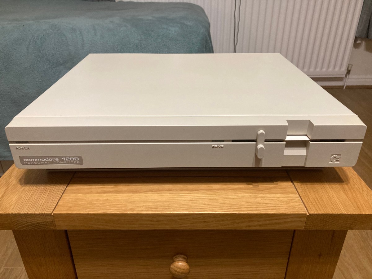 Commodore C128D(CR) Restoration – Adam's Vintage Computer Restorations