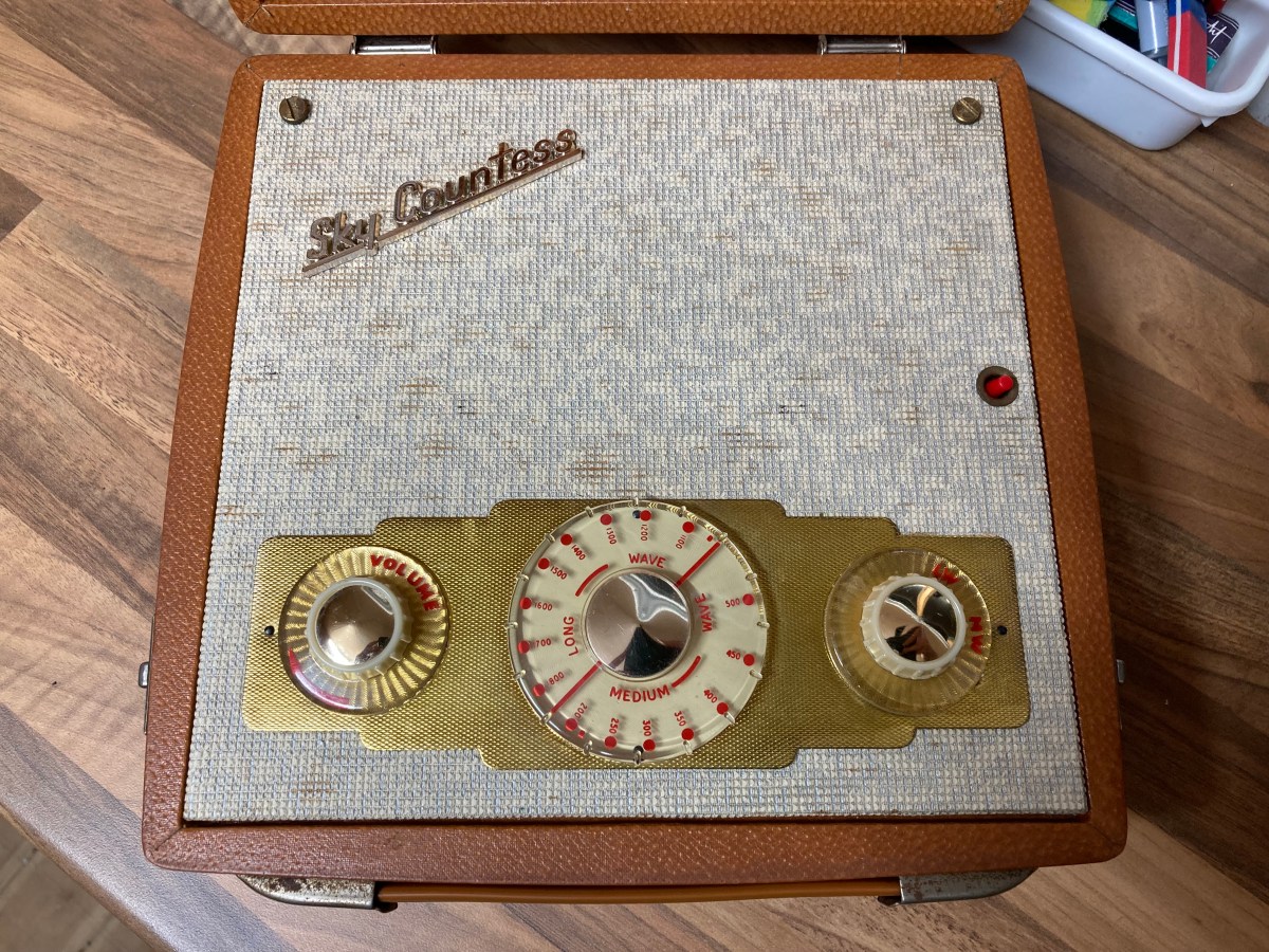 1958 Ever Ready “Sky Countess” Vacuum Tube Radio Repair & Restoration ...