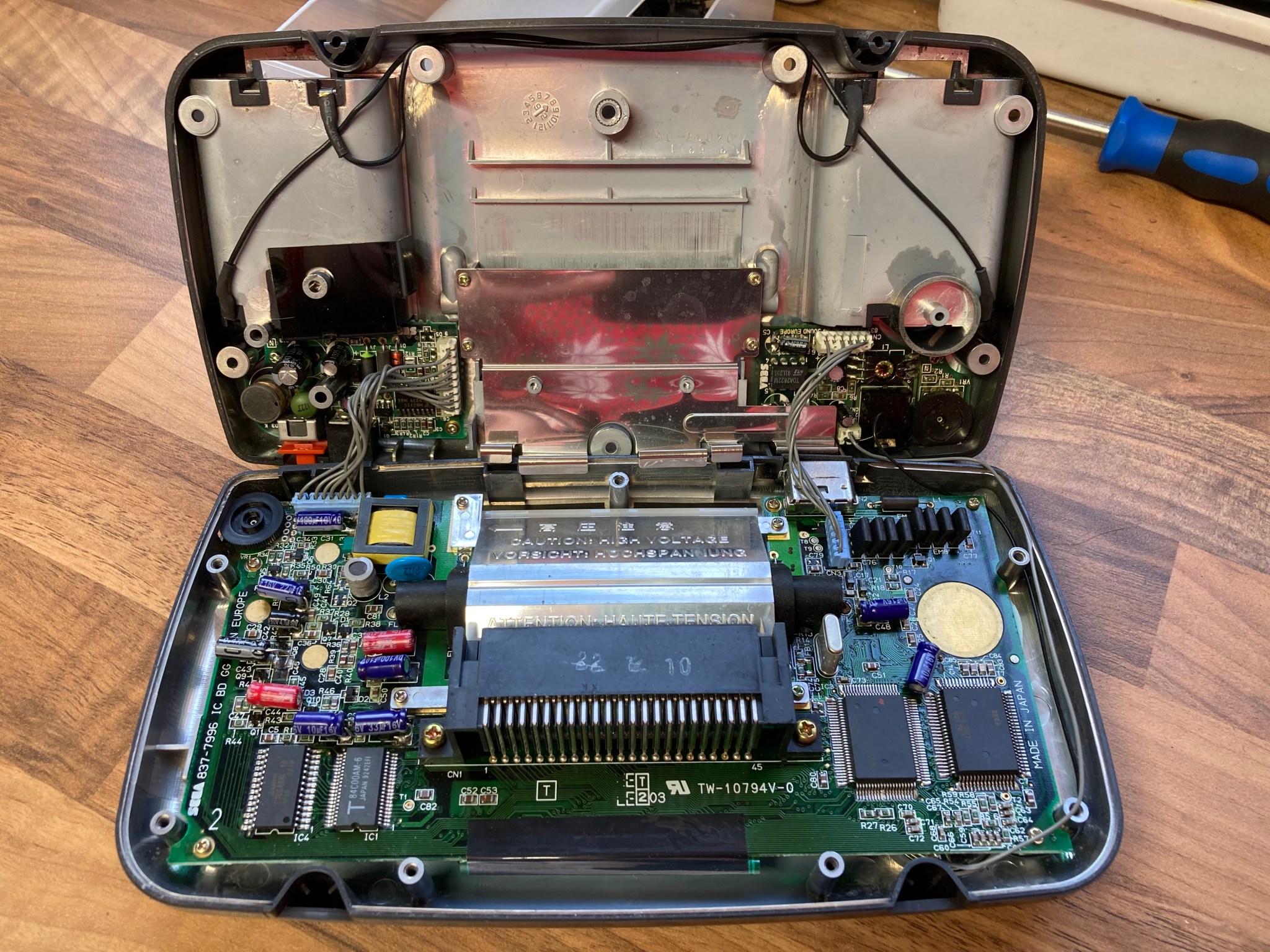 1992 SEGA Game Gear Repair, Restoration, & Modification – Adam's ...