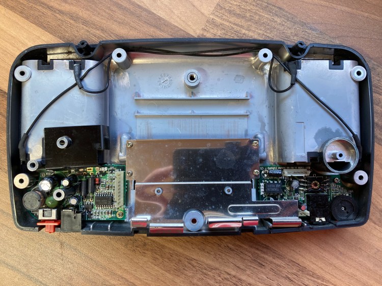 1992 SEGA Game Gear Repair, Restoration, & Modification – Adam's ...